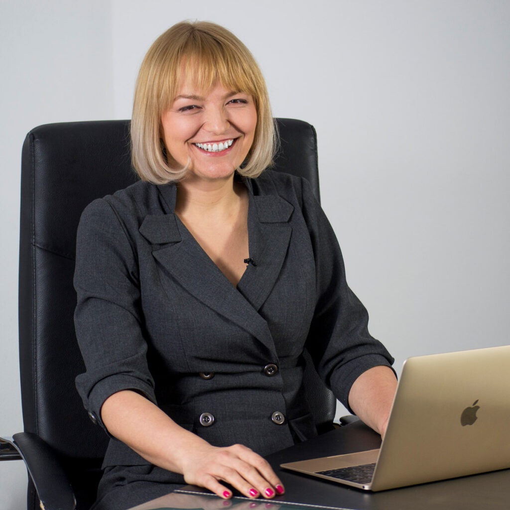 Global Team – Renewal Associates